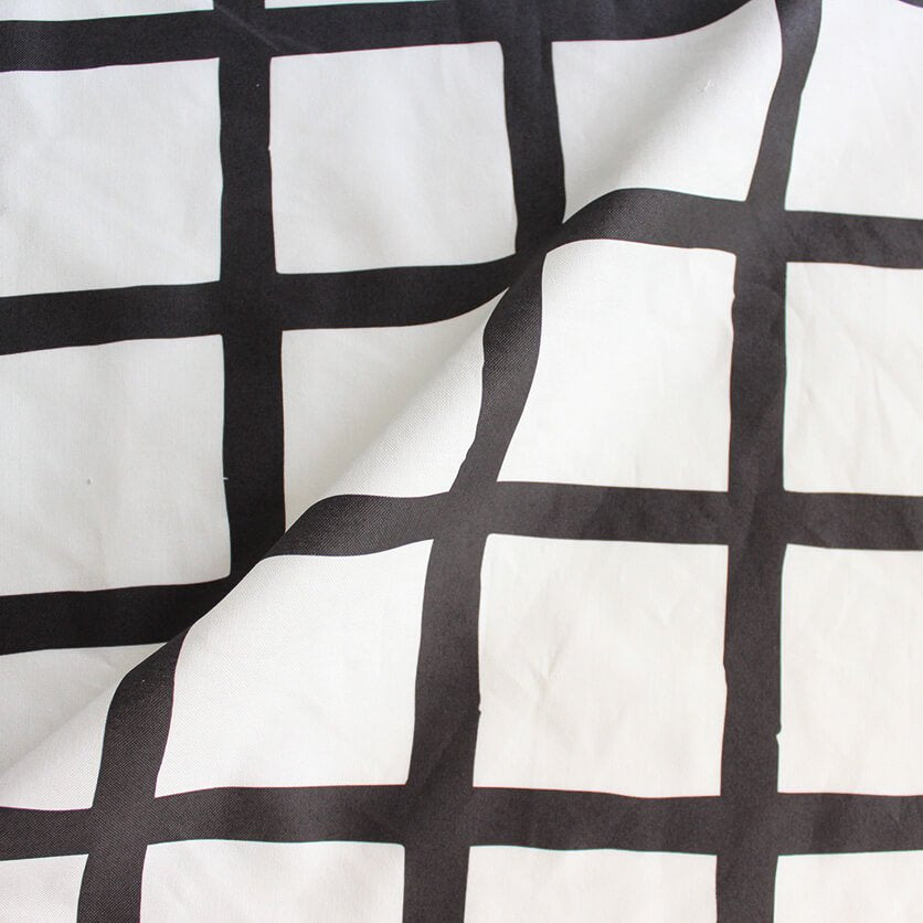 Large Lattice Pattern (Monochrome) – nunocoto fabric
